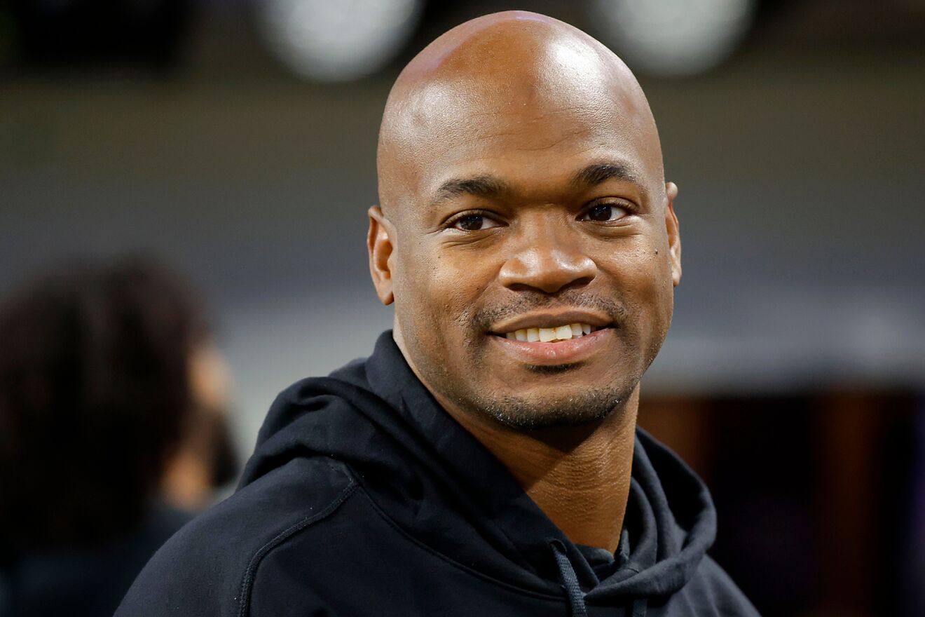 Adrian Peterson got into a fistfight with a poker player just a few ...