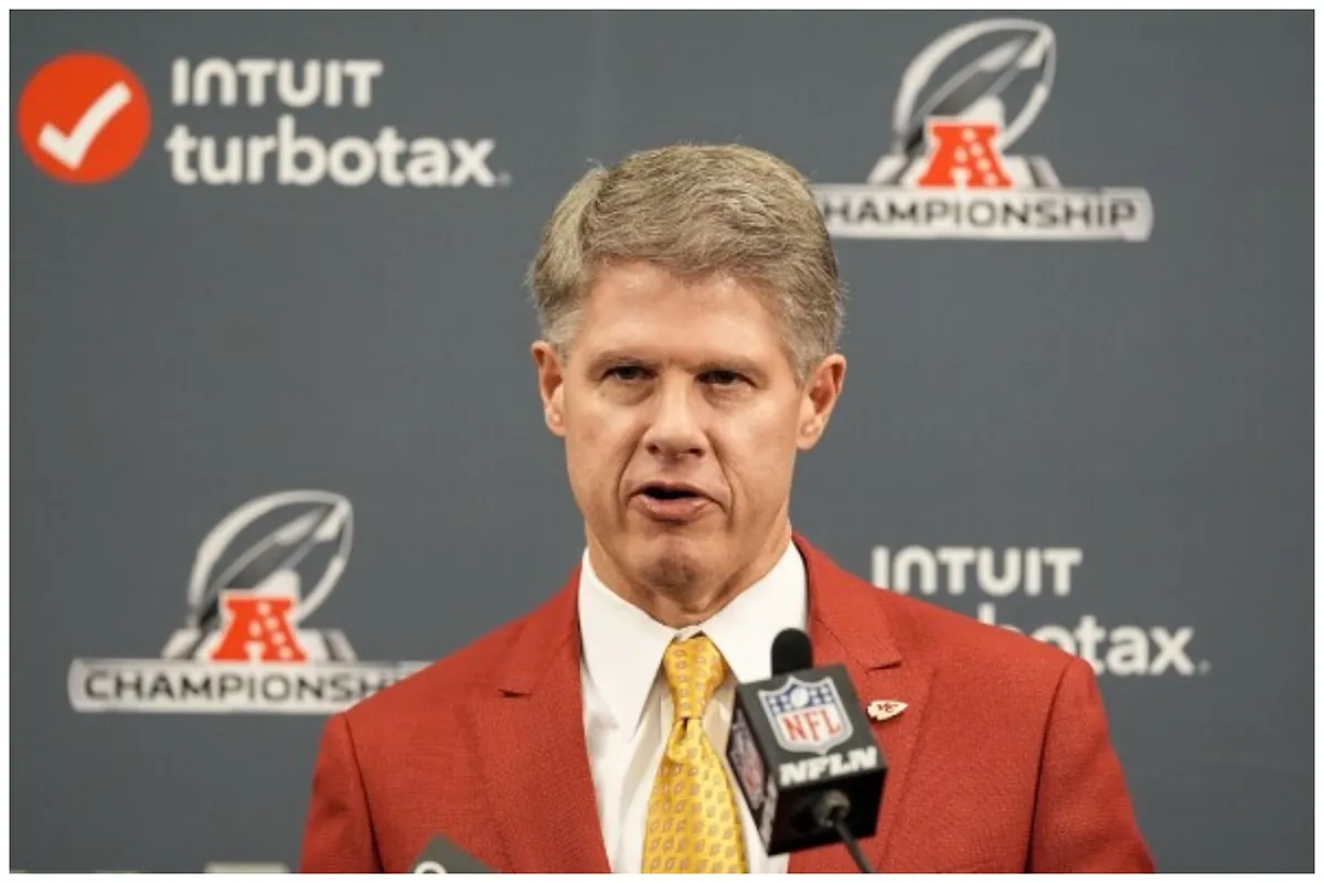 Clark Hunt summons the spirit of his father Lamar to defend the ...