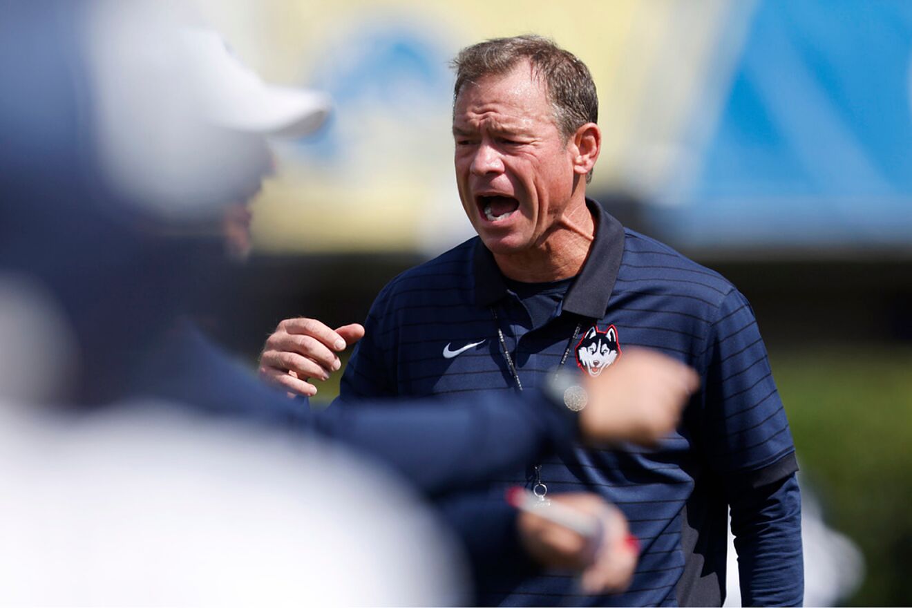 Jim Mora leaves UConn to take on the challenge at Colorado State | Marca