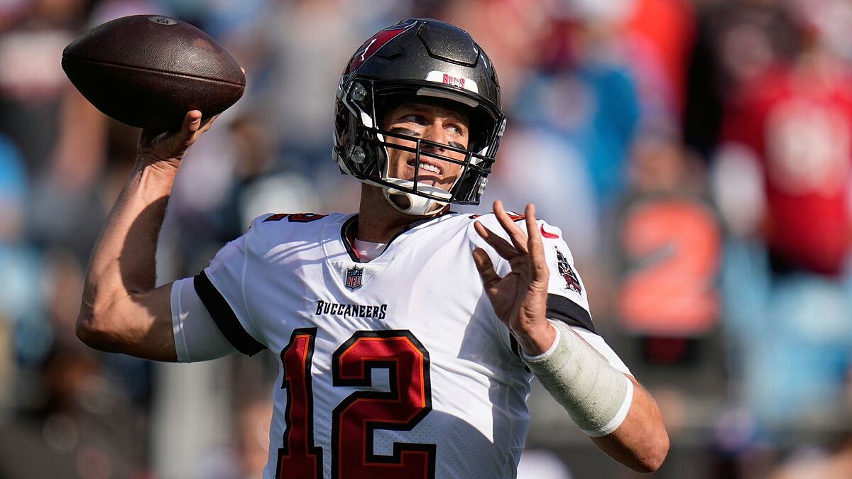 Who threw the most touchdowns in NFL History? | Marca
