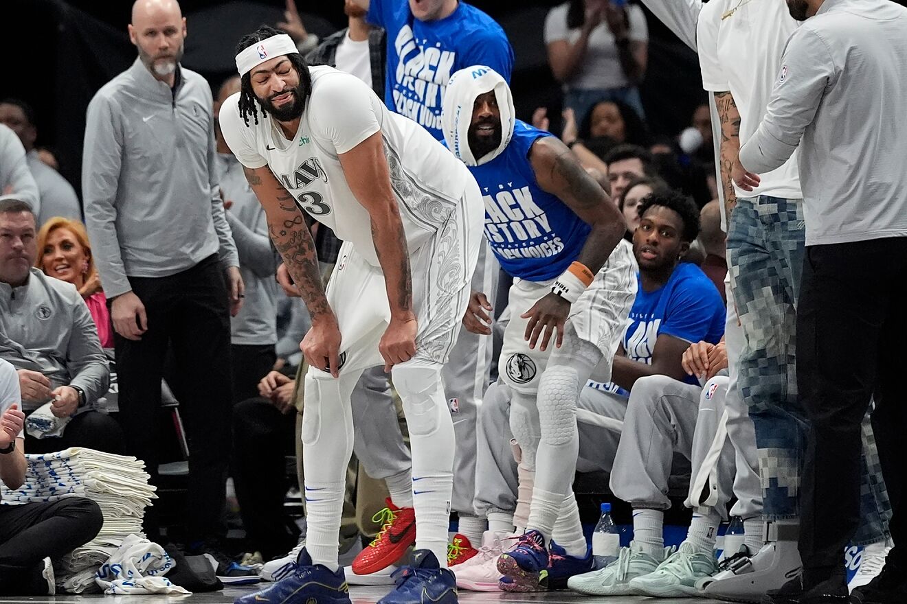Anthony Davis' Mavericks debut reaches high and low: Electric ...