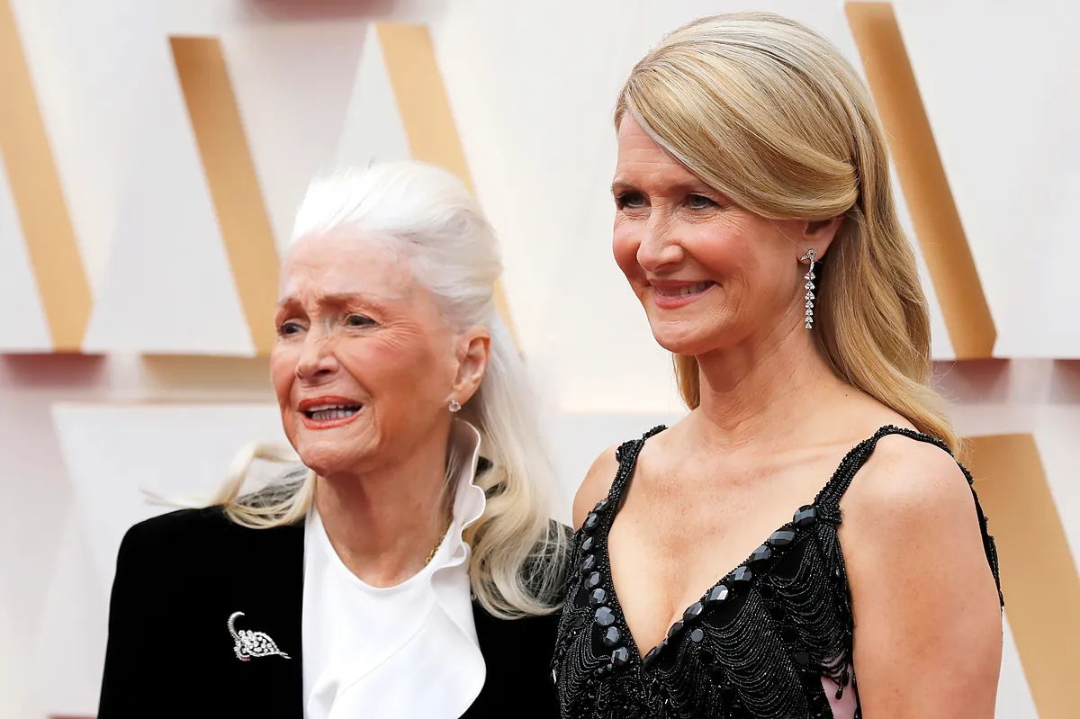 Diane Ladd Family: All about the husbands and children of the late ...