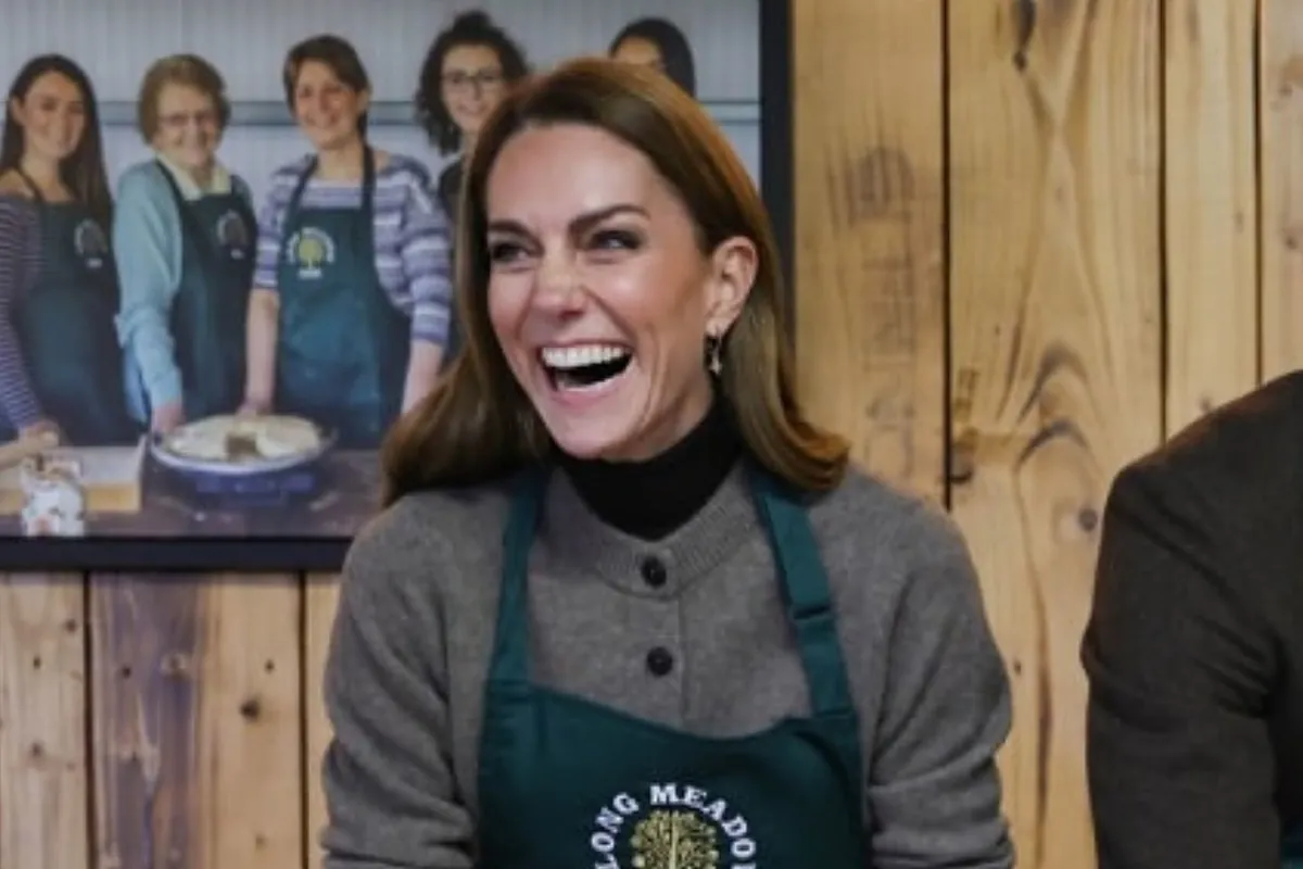 Kate Middleton gets a flirty comment from a bold boy who saw his chance ...