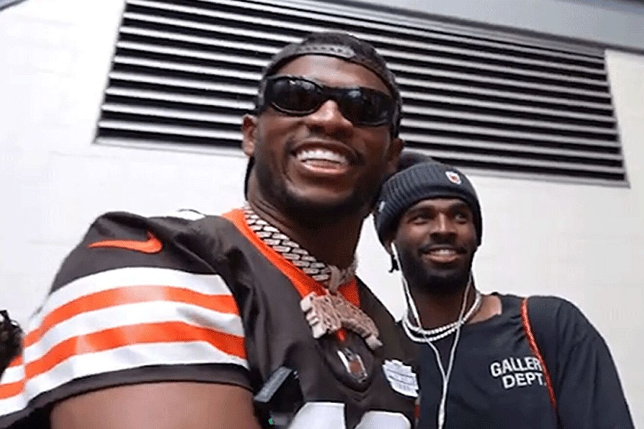 Shilo Sanders hilariously roasts brother Shedeur with a "10/10 ...