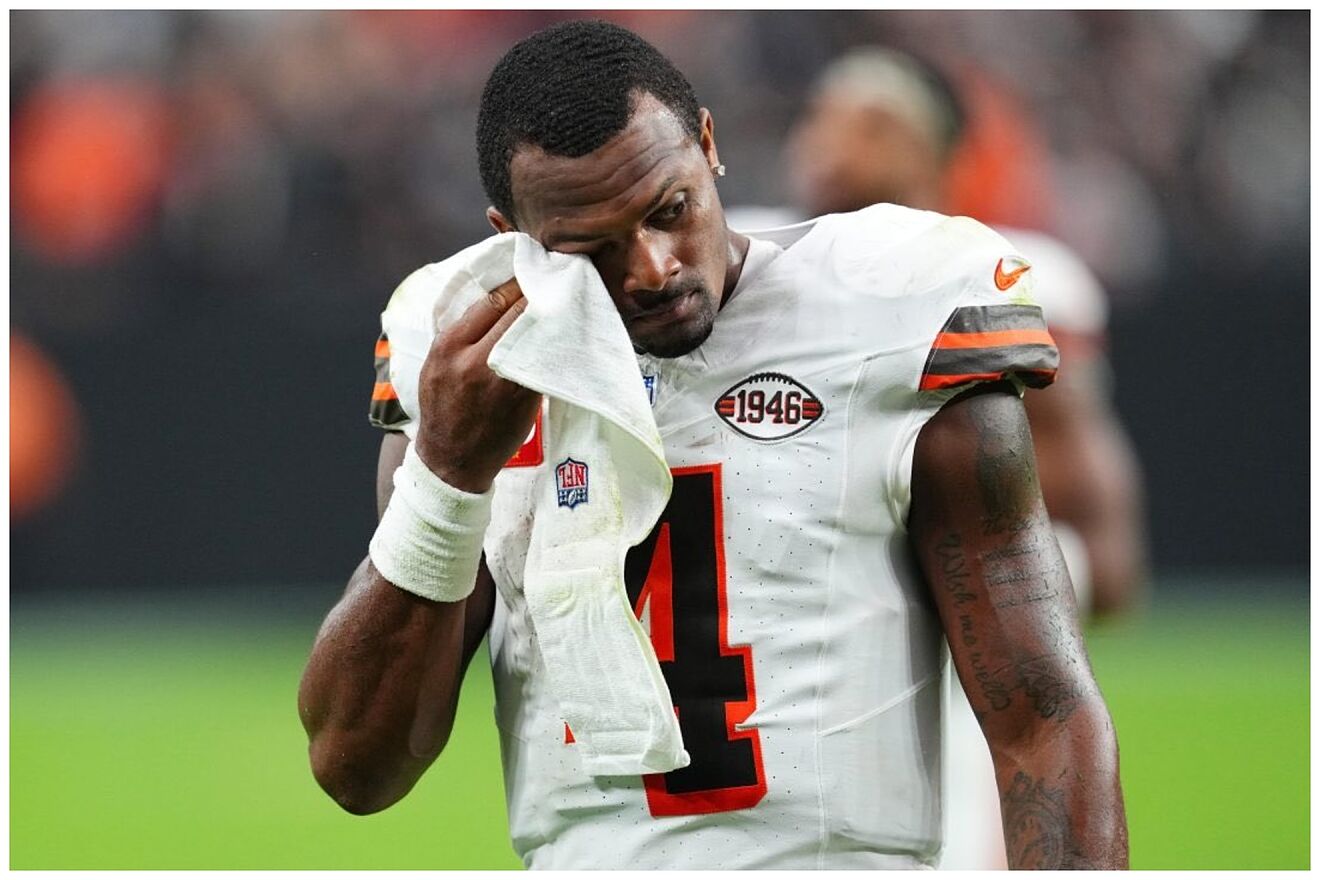 Deshaun Watson's controversial gesture appears to criticize Kevin ...