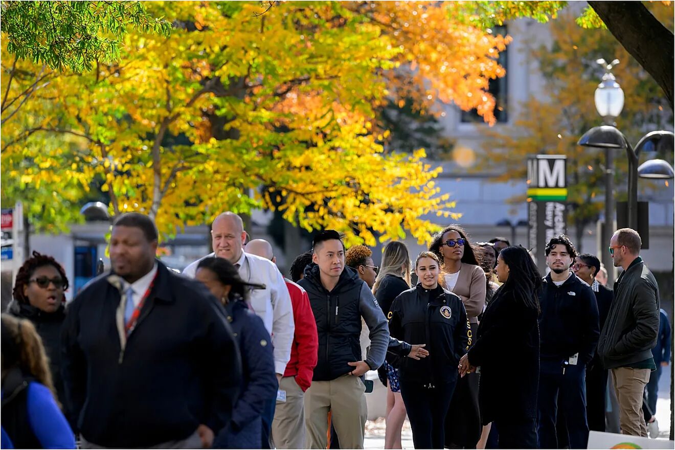 How quickly could federal workers get paid once the government shutdown ...
