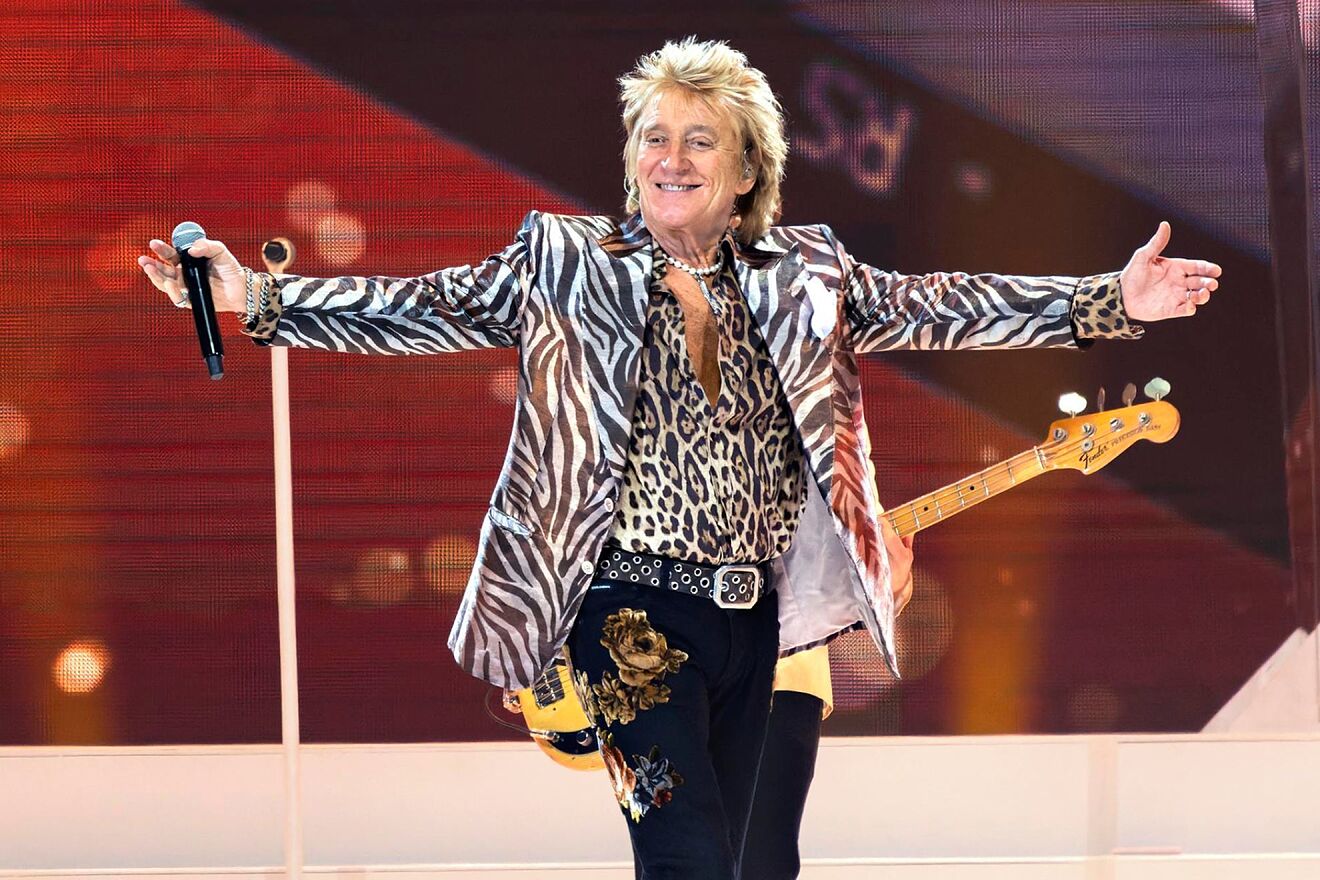 Rod Stewart Net Worth 2025: How did the legendary singer make his ...