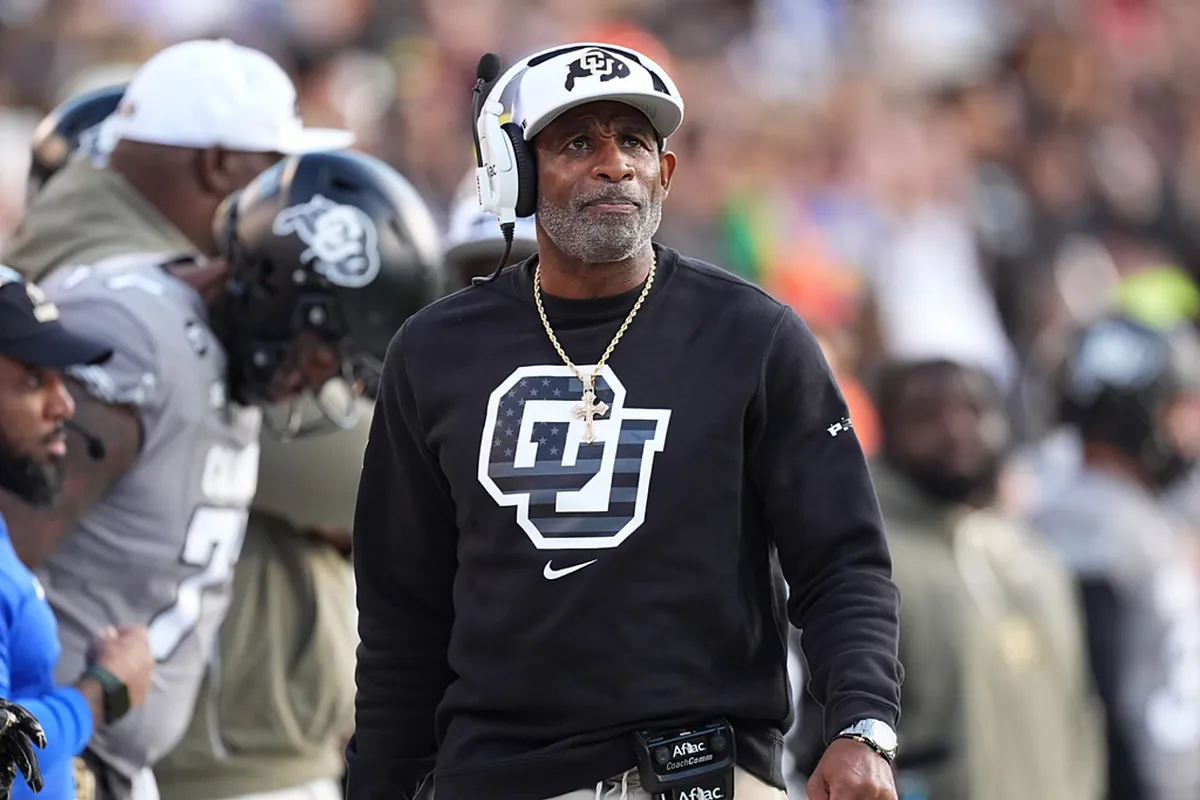 Deion Sanders' latest move puts him at the center of ridicule: 'Prime ...