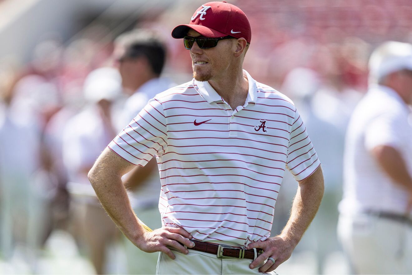 LSU adds 11 coaches, highlights Joe Cox hire to offensive staff | Marca