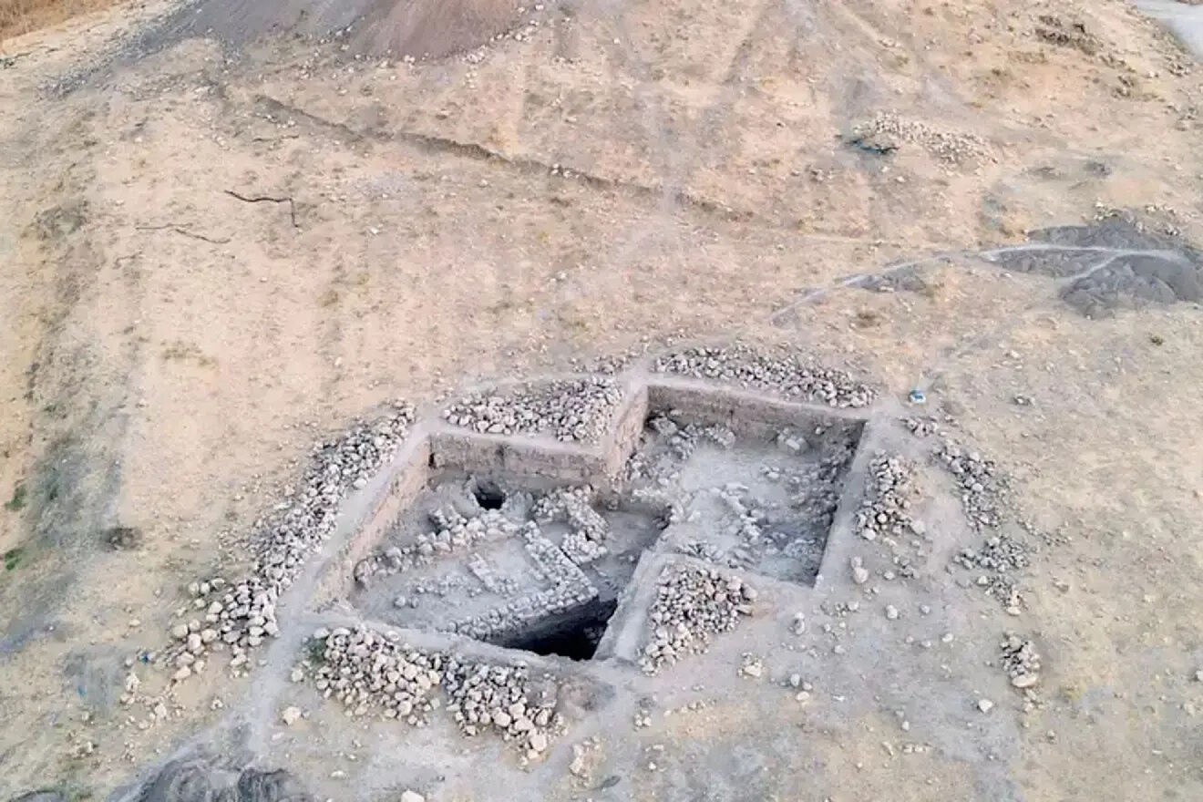 A monumental 5,000-year-old building discovered in Iraq could rewrite ...