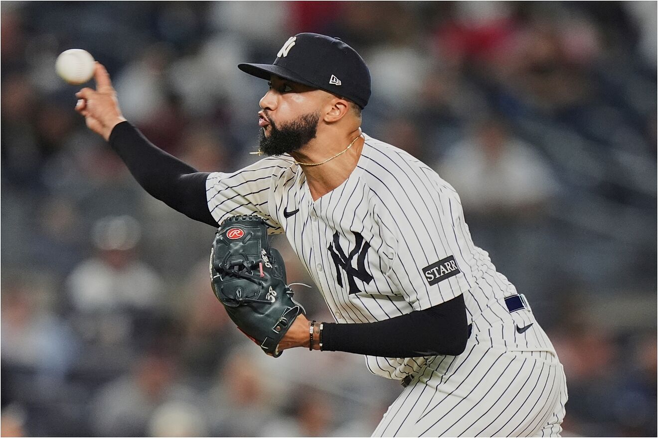 Yankees star wonders whether or not to return after a season with many ...