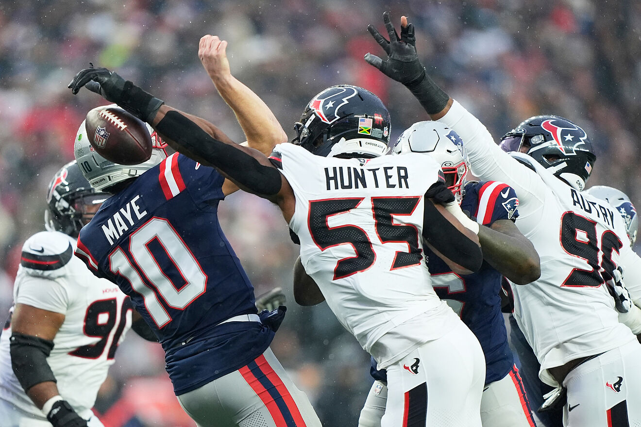 Texans prioritize defensive continuity with Danielle Hunter's $40 ...