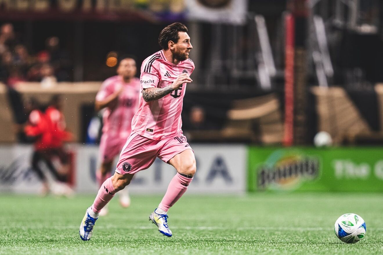 Lionel Messi needs just two minutes to score a vintage goal he's made ...