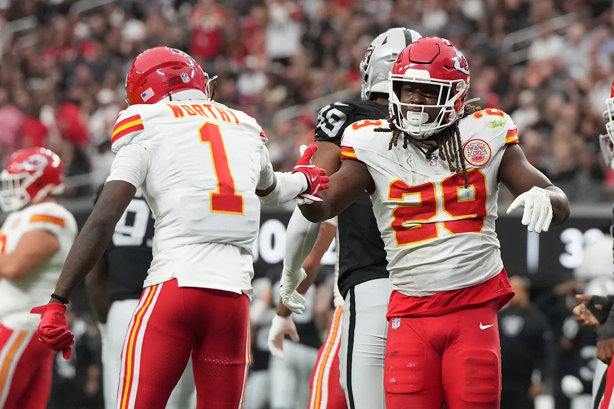Chiefs prove dominance in AFC with Kareem Hunt's comeback and ...