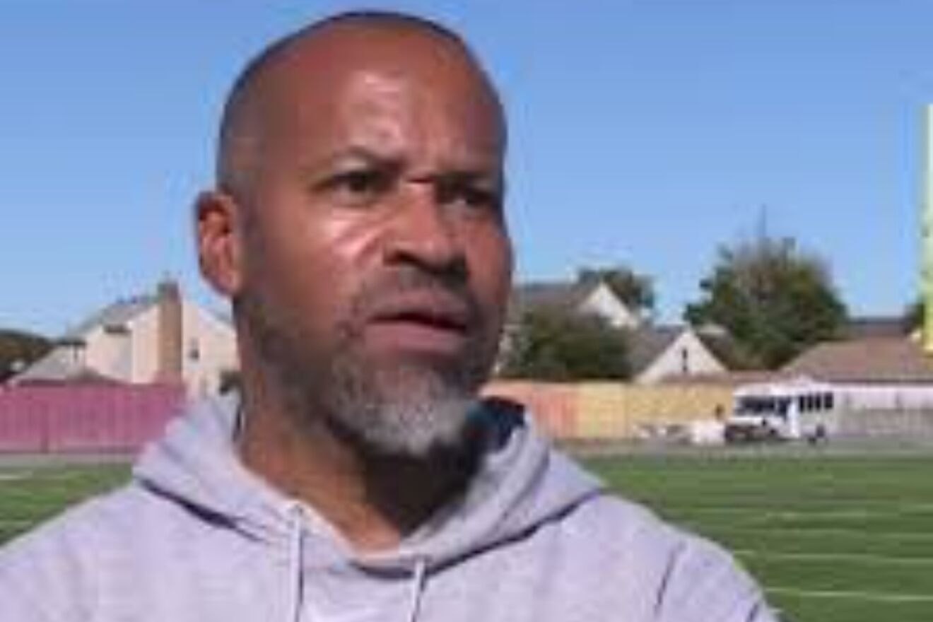 Jon White cause of death: Bayside High School, dies at 43 | Marca