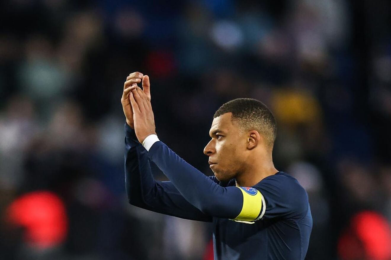 Deschamps confirms Mbappe as new captain of France | Marca