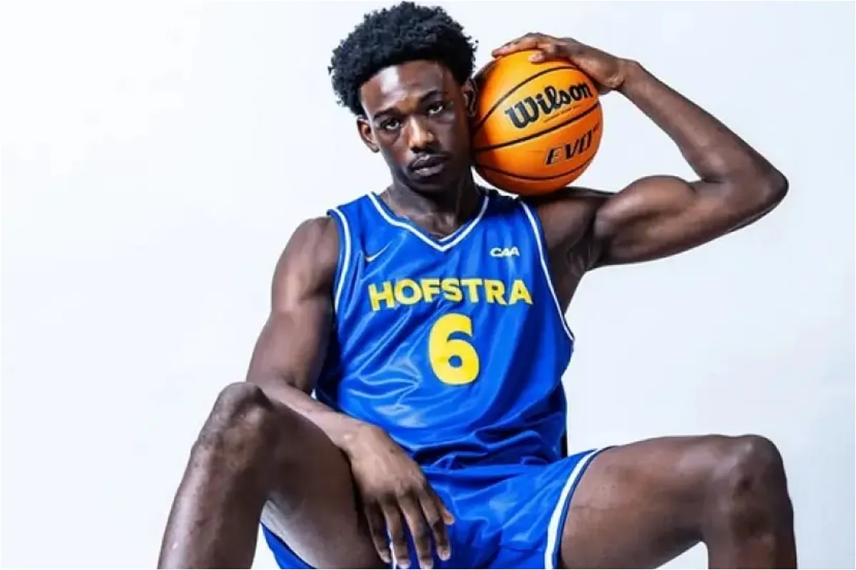 The 2.10m Spanish wall emerging in the NCAA who is already the ...