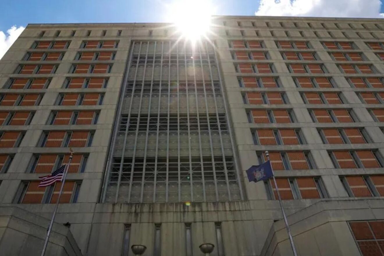 This is the Metropolitan Detention Center, the feared prison where ...