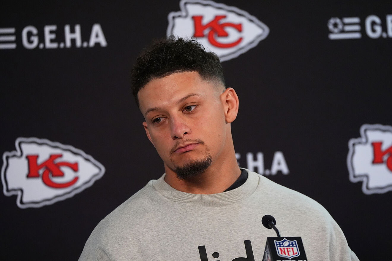 Patrick Mahomes speaks out after tough loss to the Denver Broncos and ...