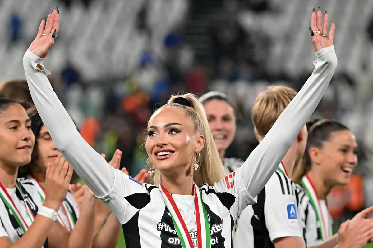 Soccer's most beautiful player Alisha Lehmann provokes rivals' anger ...