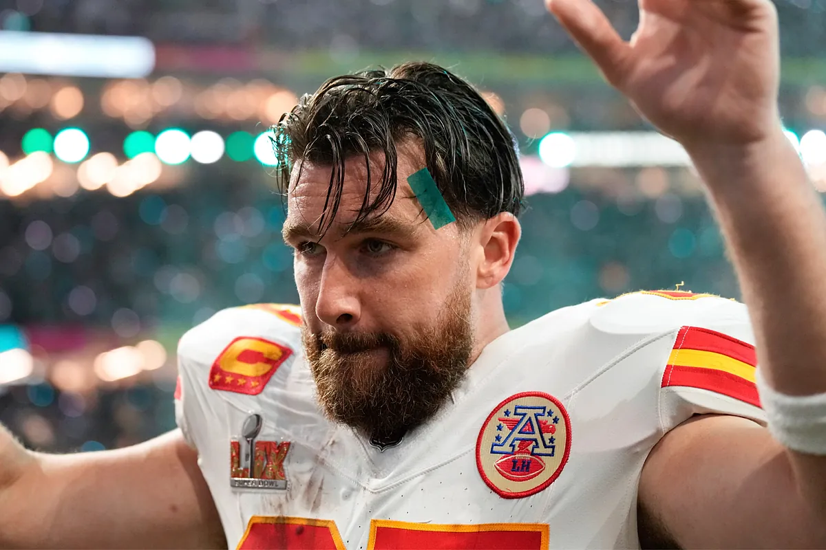 Travis Kelce and Chiefs fans get sliver of hope for future as legendary ...