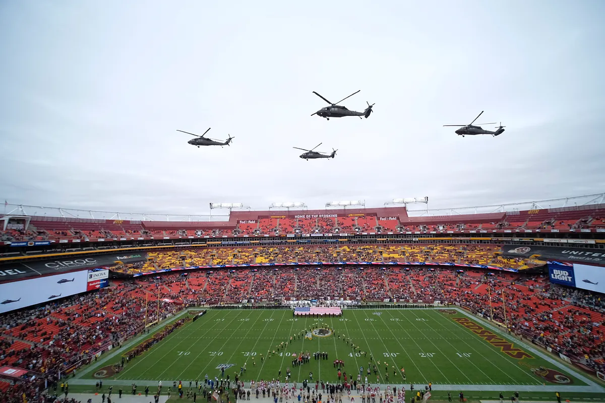 Government shutdown halts military flyovers at NFL games: Fans react to ...