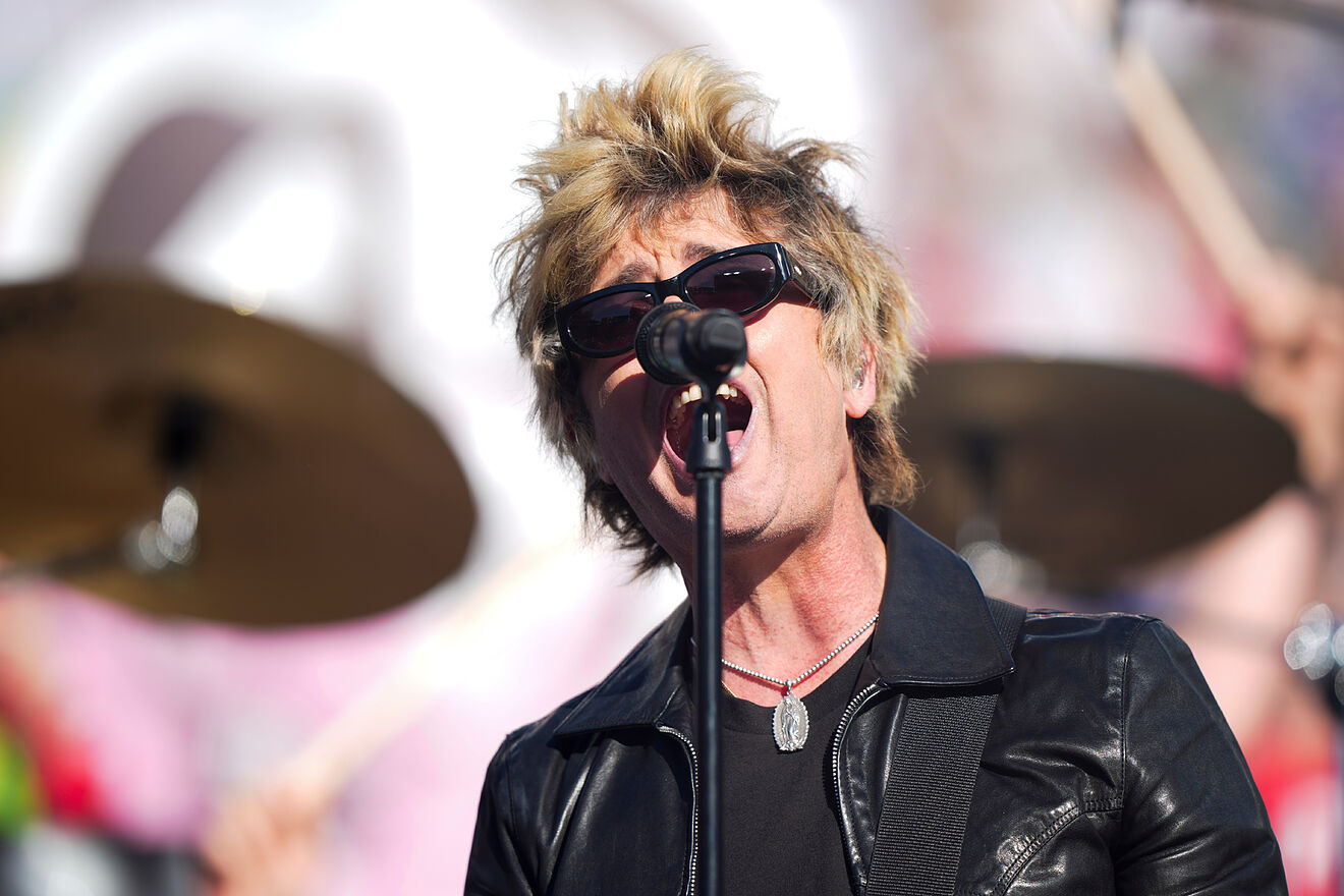 Billie Joe Armstrong and Green Day don't dare criticize Donald Trump ...