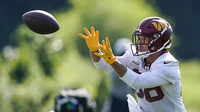 nfl receiver gloves rules