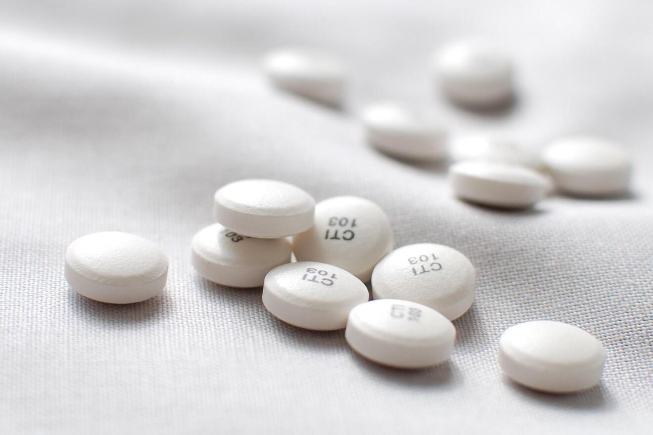 The tricks to swallowing pills without choking, according to an expert ...