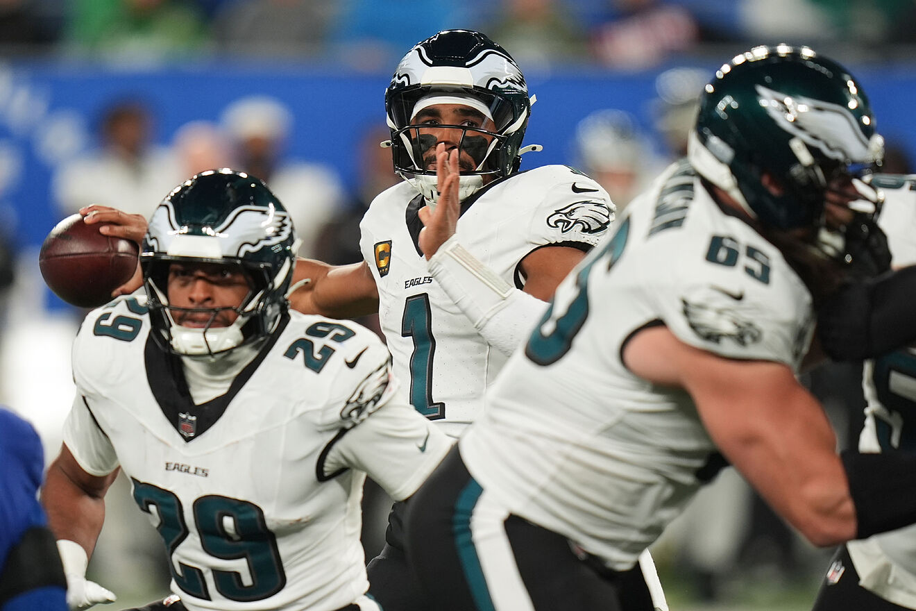 Eagles lose their way to the Super Bowl and the locker room is on edge ...