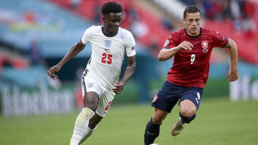 Saka, el estudiante modelo que dio una lección en la Eurocopa con ...