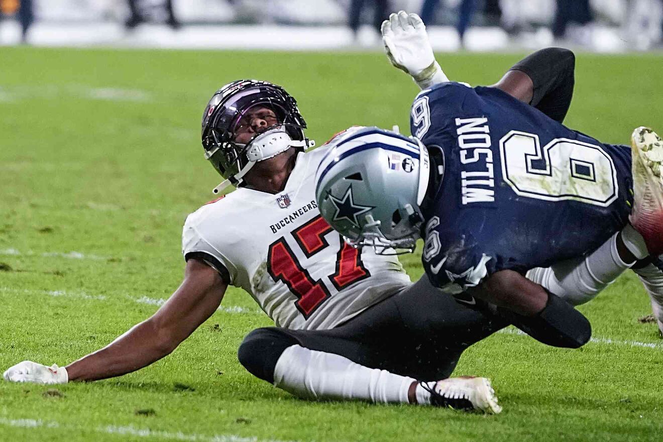 Russell Gage health update: Receiver has movement of extremities but ...