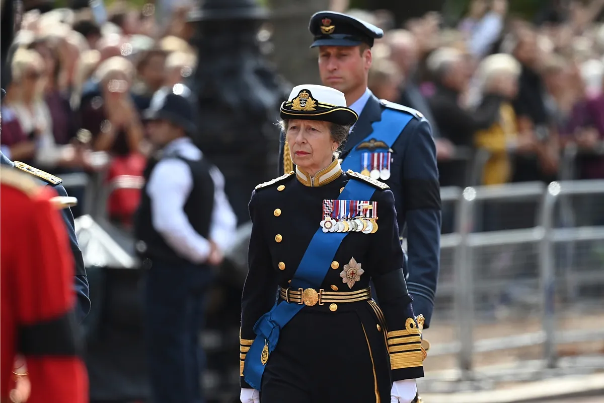 Princess Anne reportedly "annoyed" with Prince William over slacking on ...
