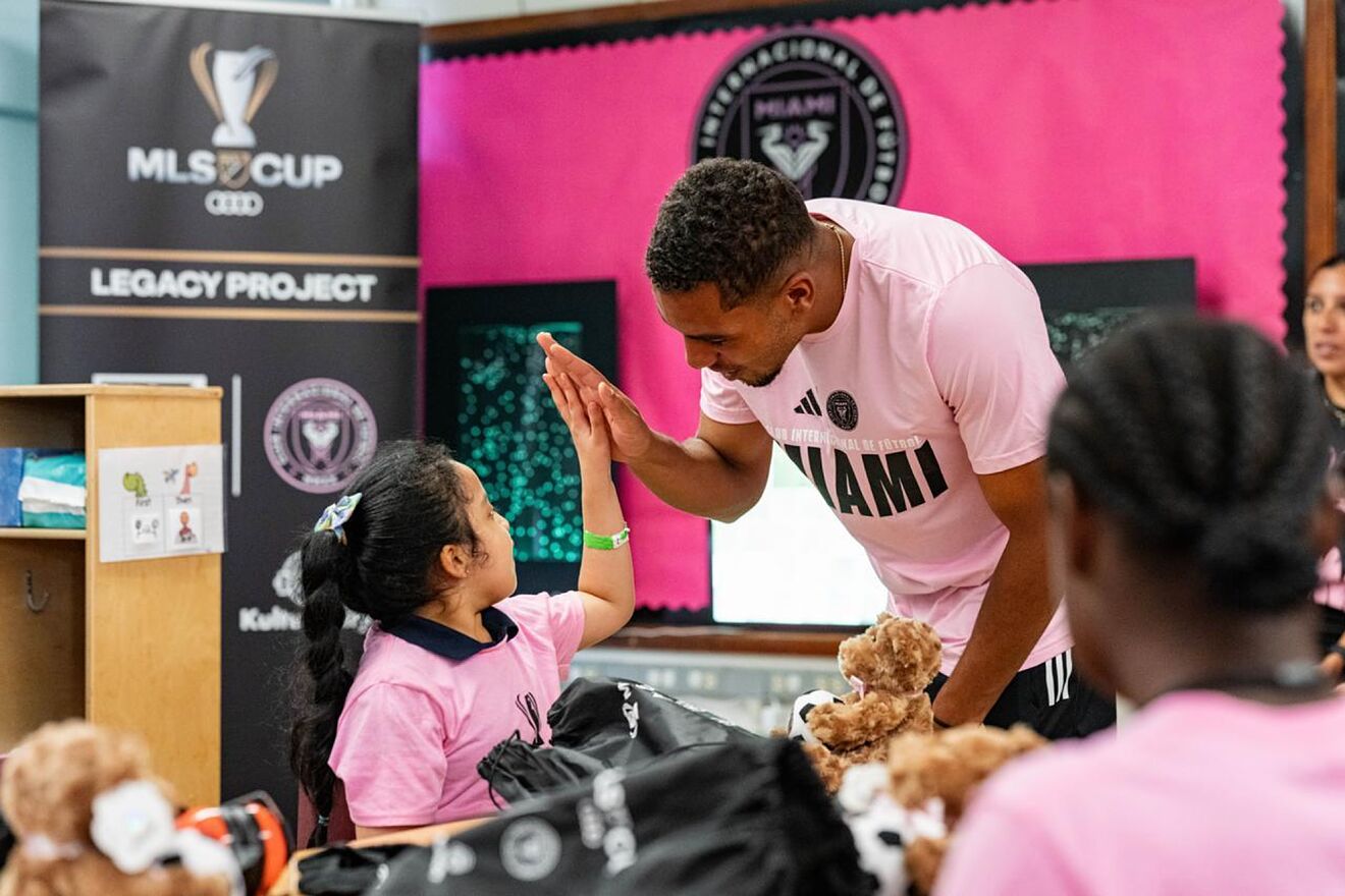 Inter Miami CF inaugurated a renovated sensory room for students with ...