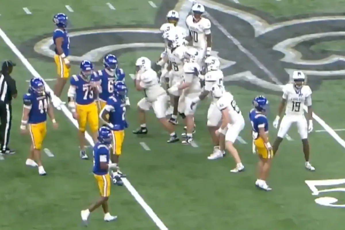 High school football ends in heartbreak after an absurd lapse in ...
