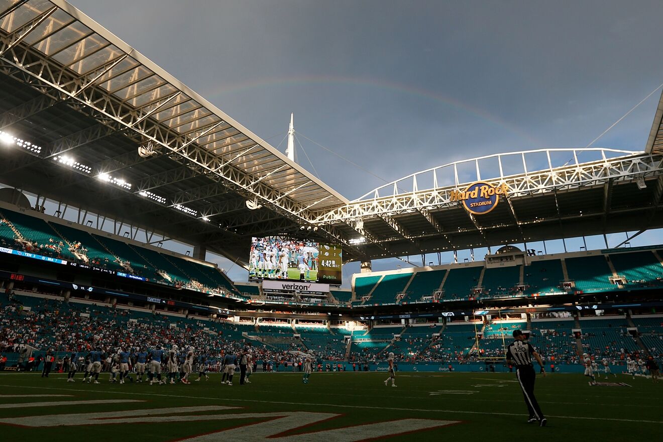 Here's why Miami is the first team to "host" a College Football Playoff ...