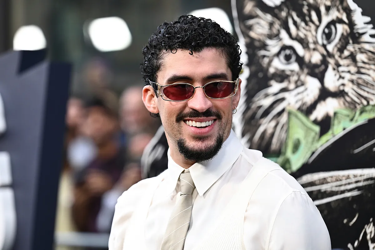 Bad Bunny Net Worth: How rich Is the 2026 Super Bowl Halftime show ...