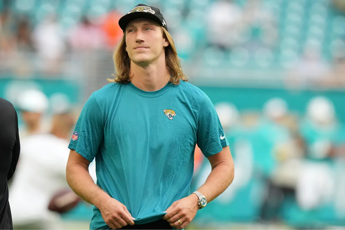 Trevor Lawrence's nasty habit that was caught on national television ...