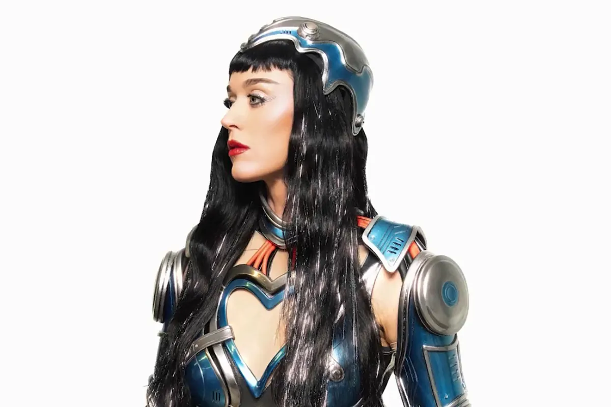 Katy Perry is brutally criticized by social media users for her latest ...