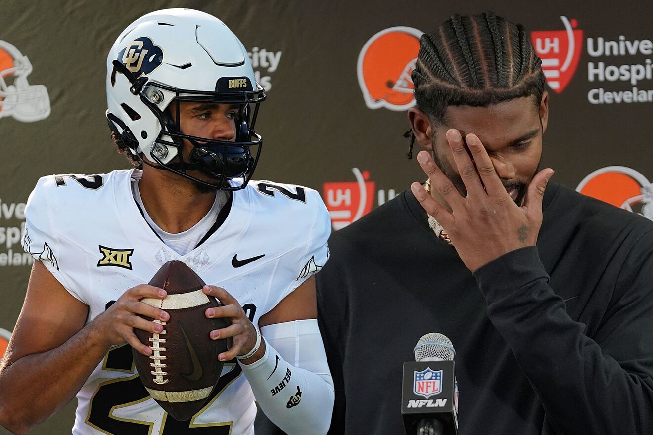 Shedeur Sanders reacts emotionally to the passing of quarterback ...