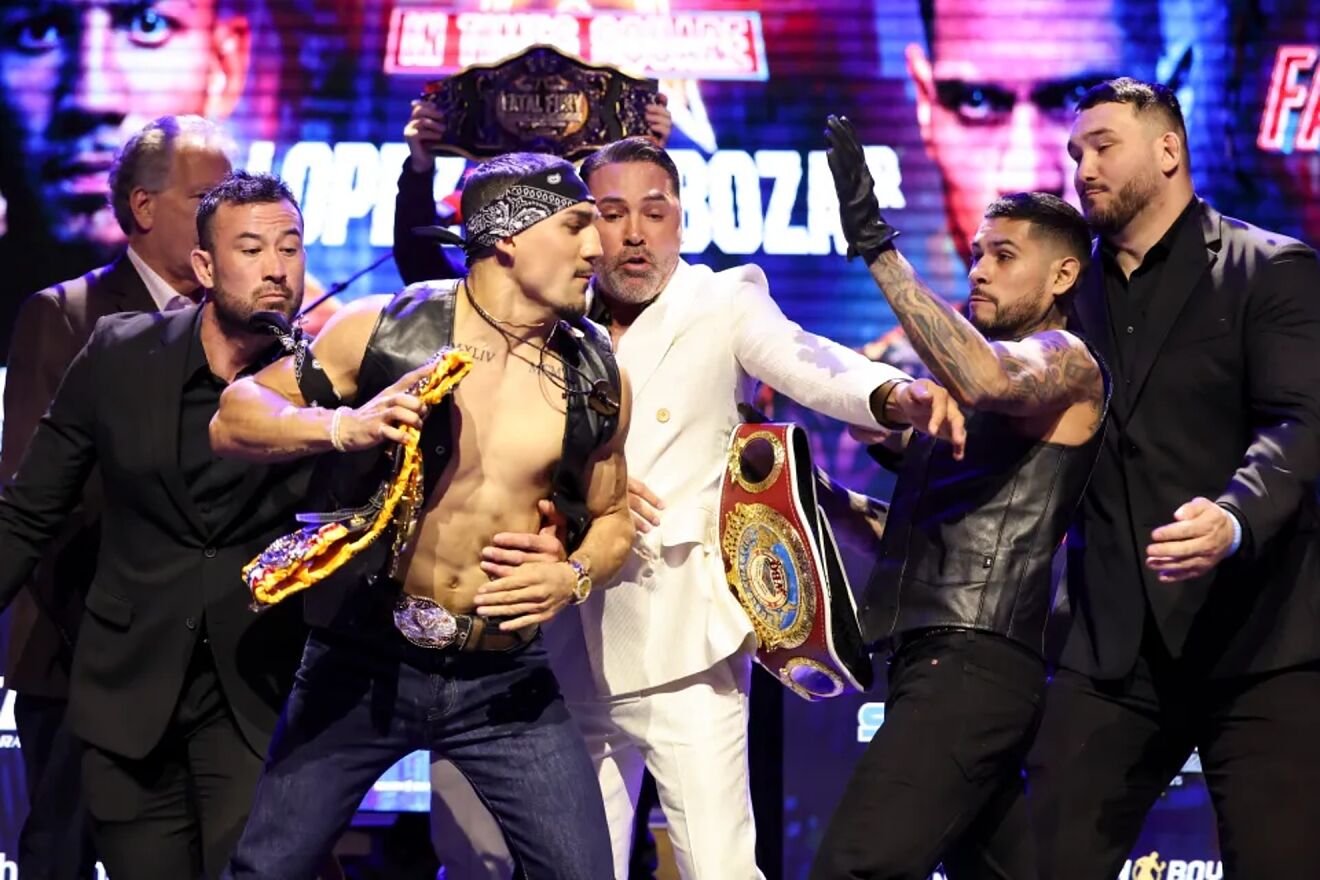 Teofimo Lopez loses his head and slaps Arnold Barboza Jr. in the face ...