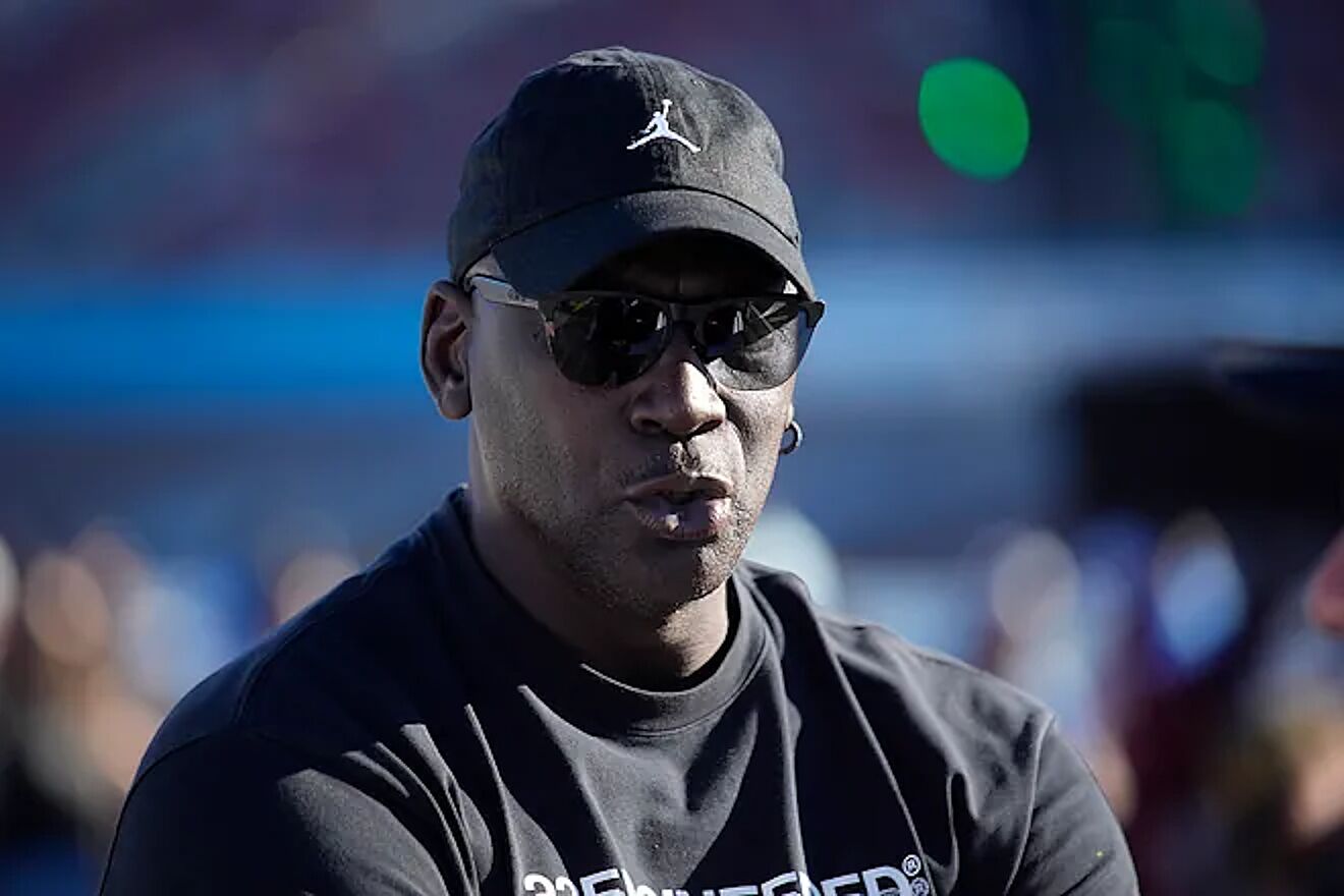 Marcus Jordan laughs at Paul Pierce after his controversial comment ...