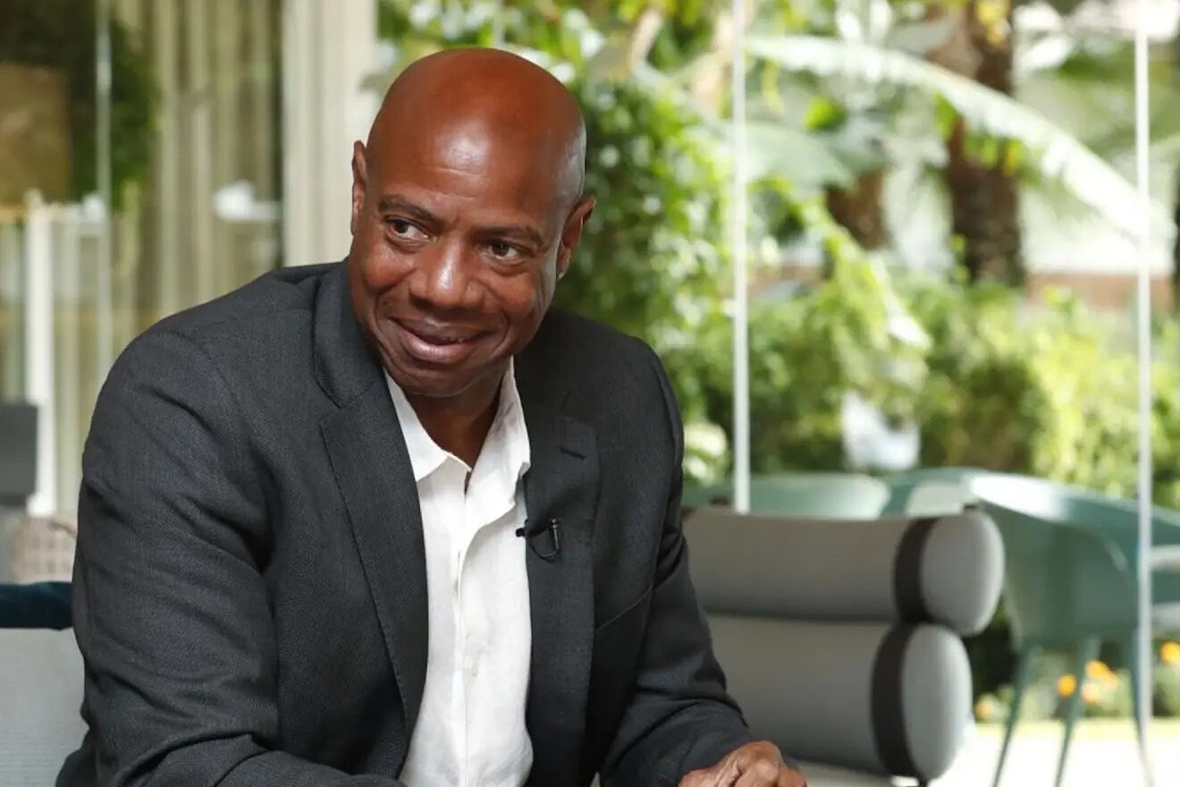 World Athletics bans legend Mike Powell from entering any competition | Marca