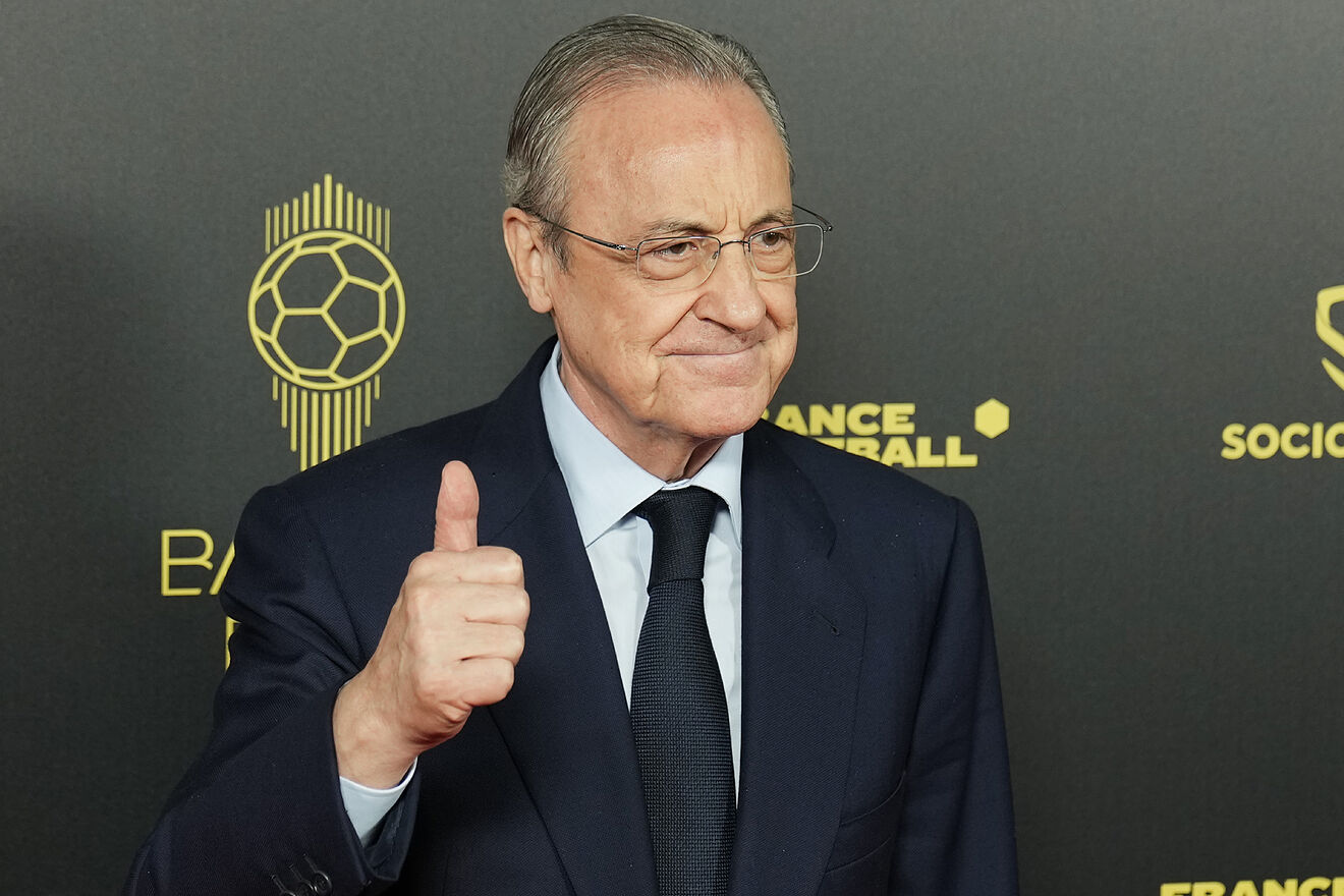 Real Madrid president Florentino Perez warmly welcomes players at ...