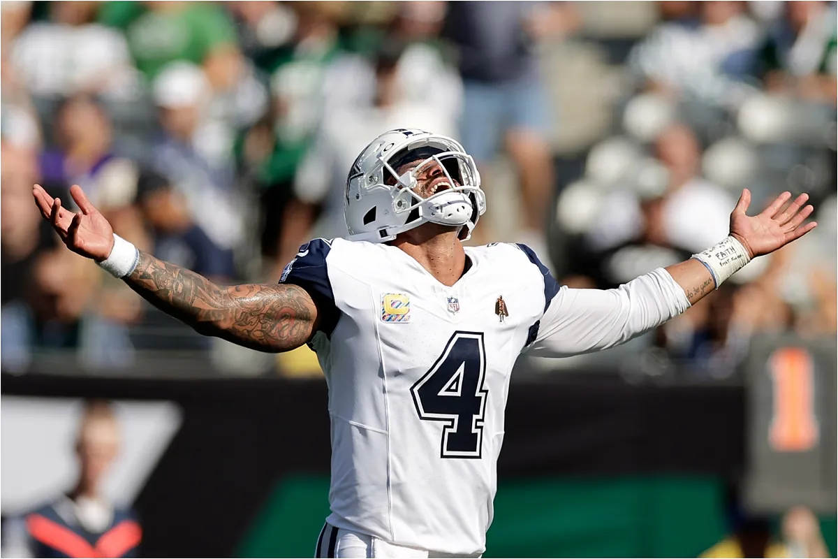 Dak Prescott 'dodges' excessive praise and focuses on Cowboys' present ...