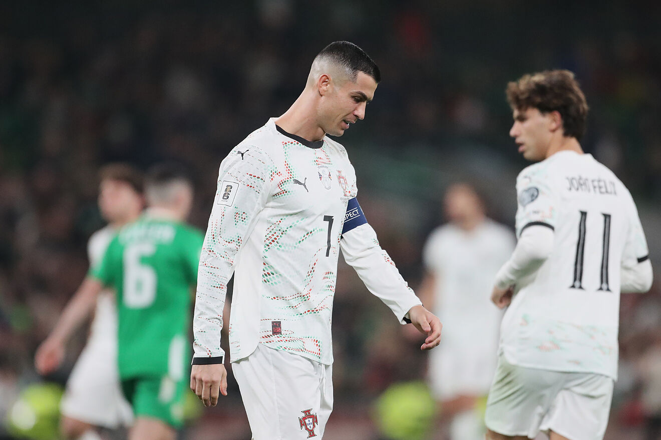 Cristiano Ronaldo sent off with first-ever Portugal red card - and he ...