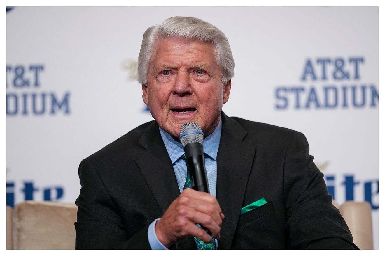 Cowboys fans beg for Jimmy Johnson's swagger as Dallas struggles to ...