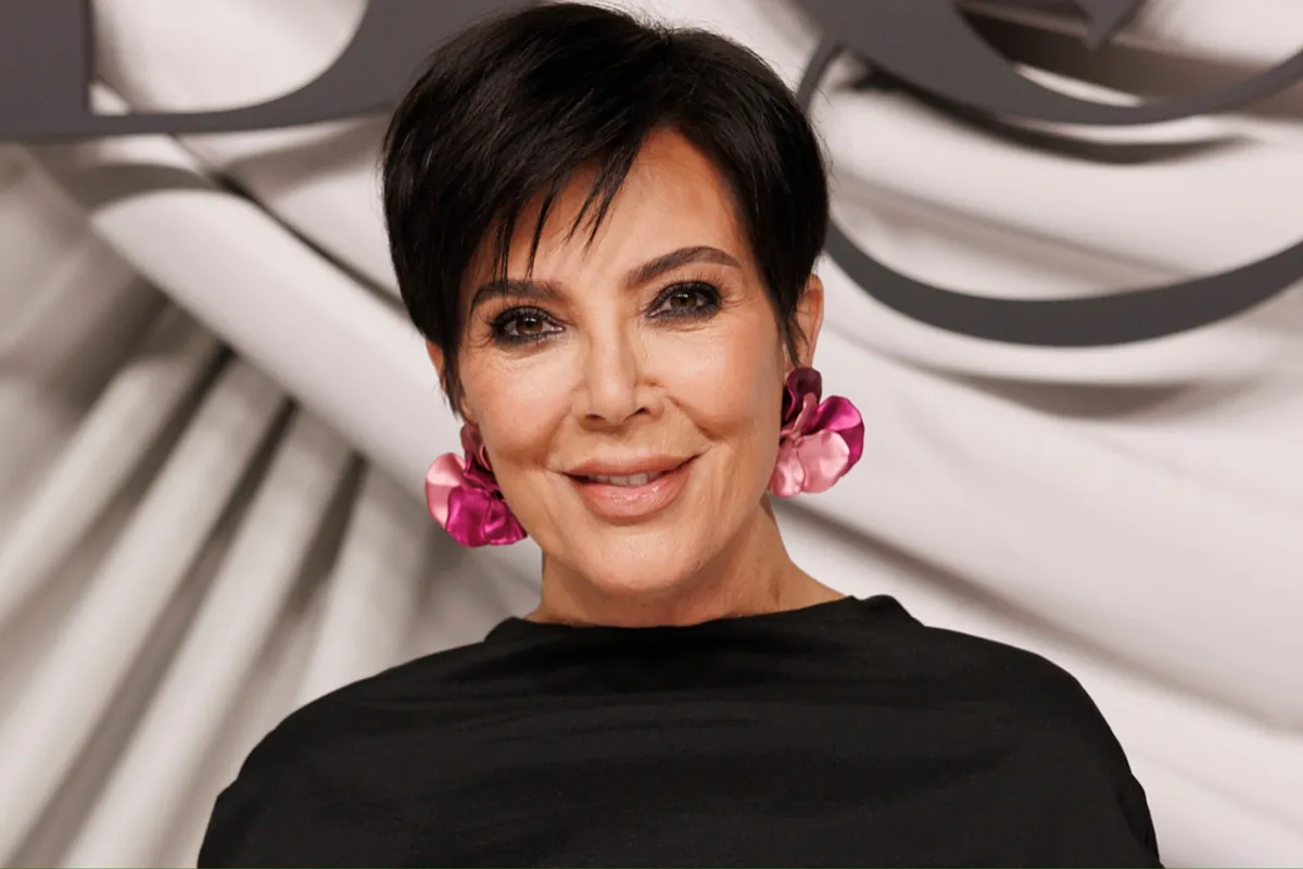 Kris Jenner reveals striking new look that has taken the internet by ...