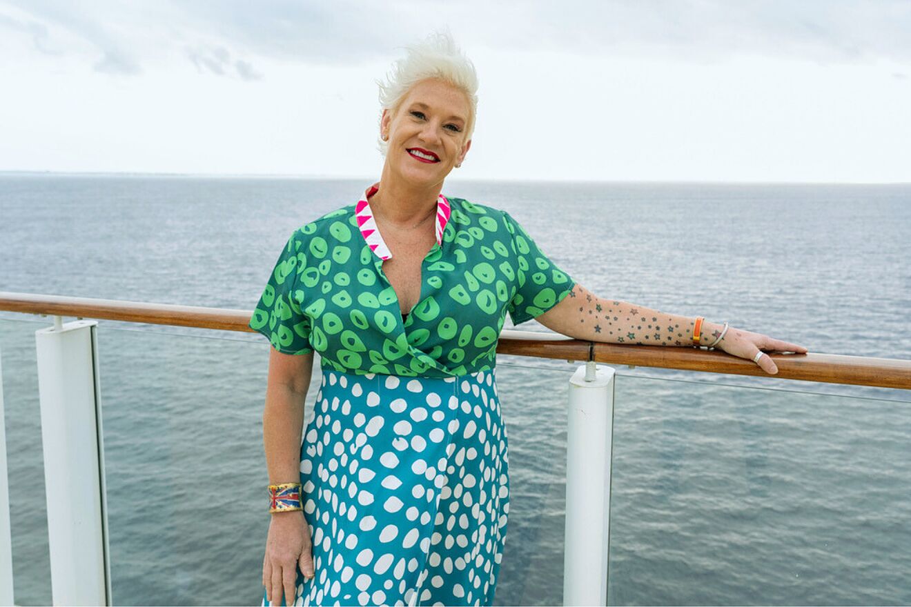 Chef Anne Burrell died unexpectedly: her final photo showed a happy and ...