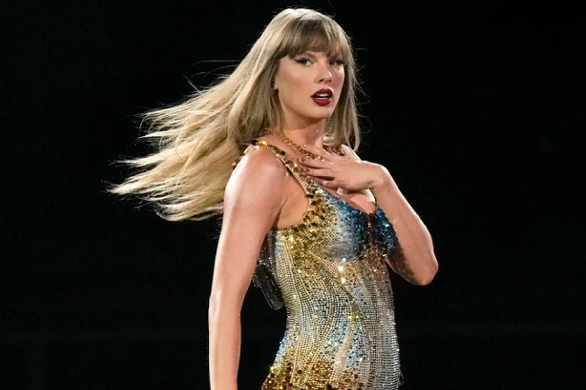 Swifties sound off: Taylor Swift's merch sparks backlash over pricing ...